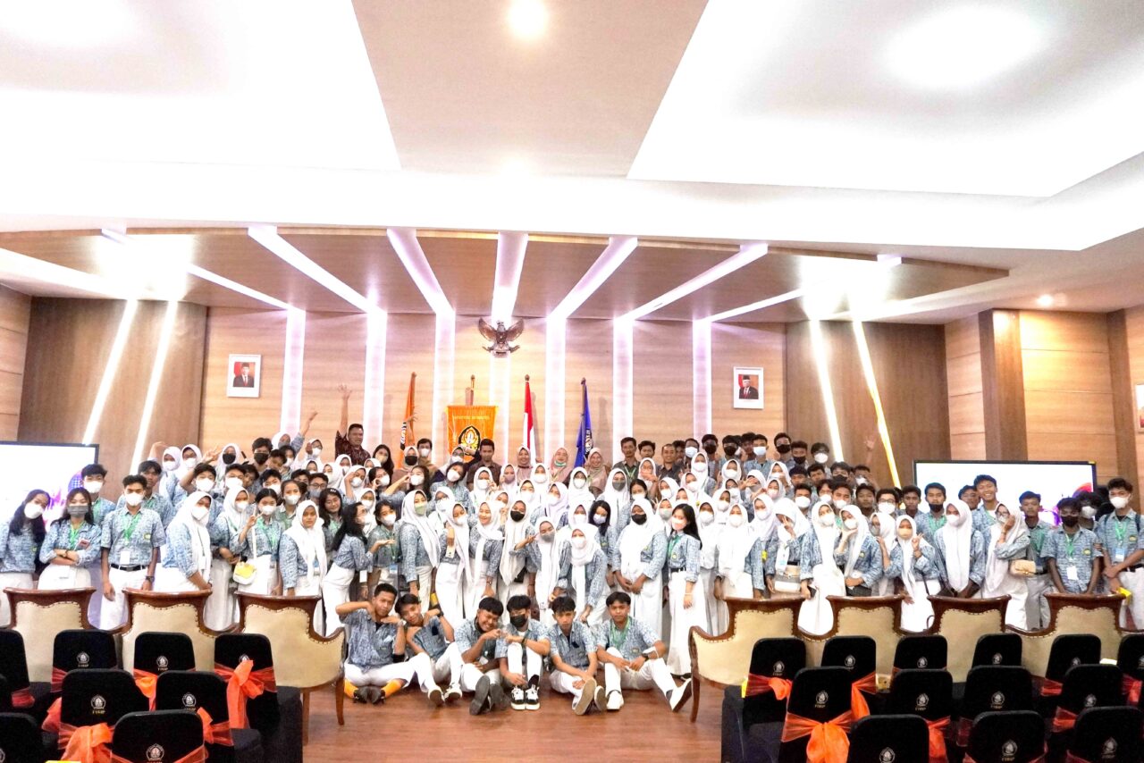 Kunjungan & Pengenalan Pendidikan Tinggi SMA Negeri 28 Tangerang ke ...