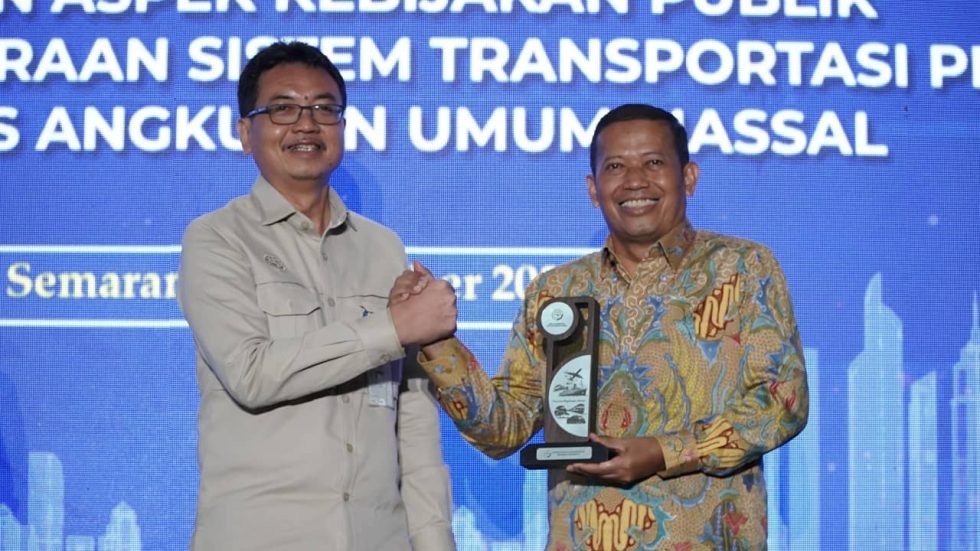 Seminar Nasional Bahas Kebijakan Publik dalam Sistem Transportasi ...
